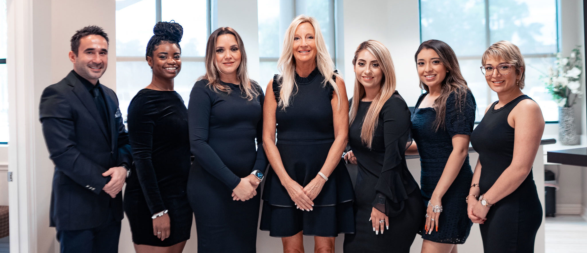 Dental Specialists in Houston, TX l Susan Ellison Dentistry & Cosmetics